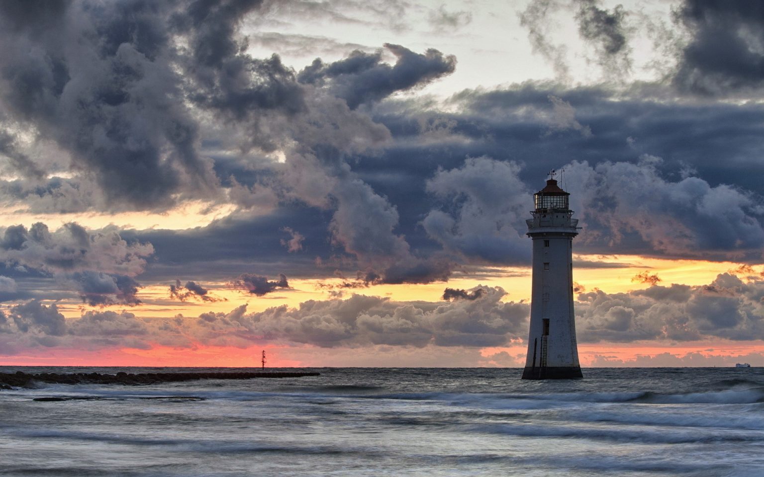 Las mejores foros e imágenes de Faros reales, bonitos e impresionantes